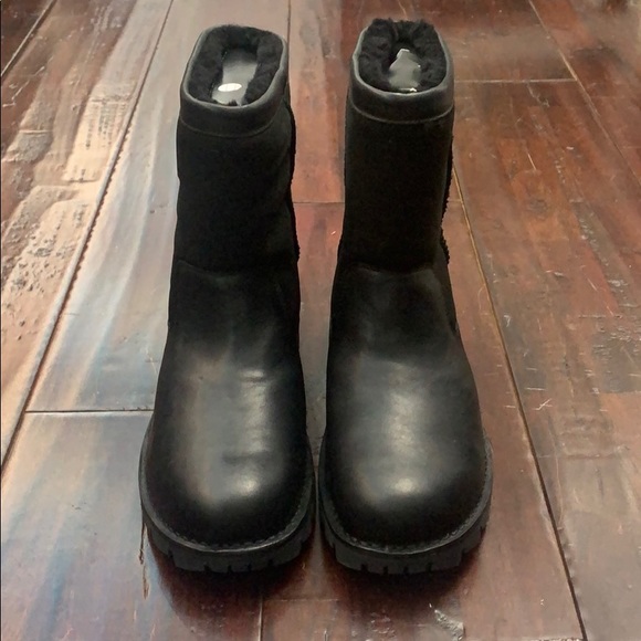 UGG | Shoes | Ugg Mens Beacon Boot | Poshmark